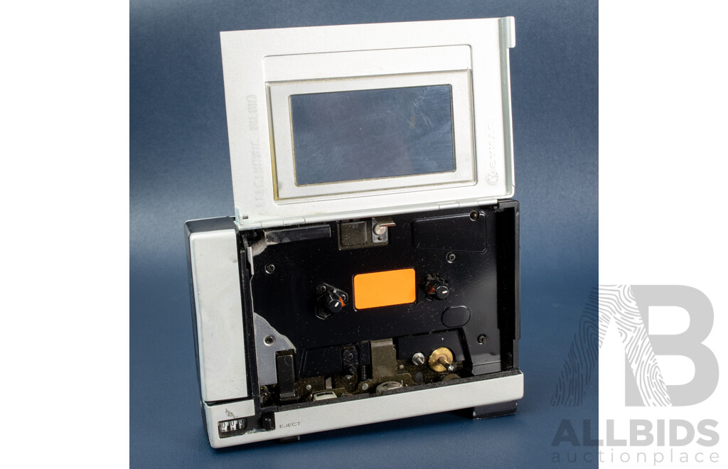 Sanyo TRC 2000 Portable Cassette - Lot 1638393 | ALLBIDS